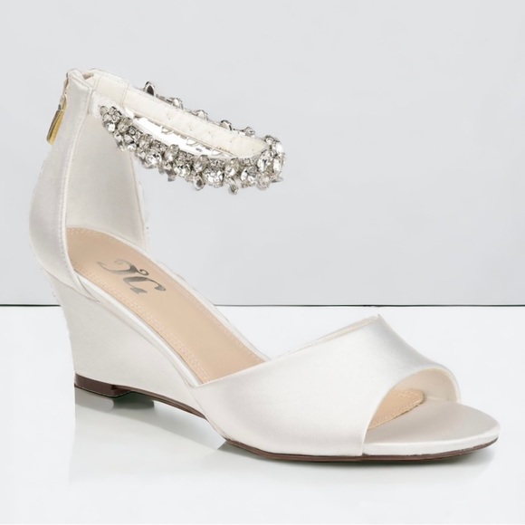 Journee Collection | Shoes | Journee Collection Connor Jeweled Strap ...